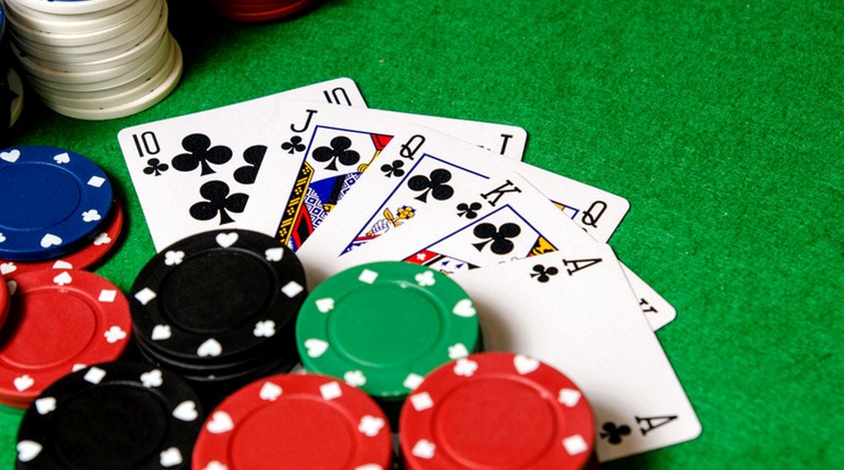 Essential tips to improve a newbie’s poker game | by Isaac Poker | Medium