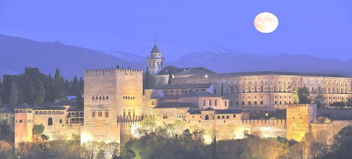 Elements Evoking Pleasure in Gardens and Patios of Alhambra & Seville | by Huma Sultan | Sep ...
