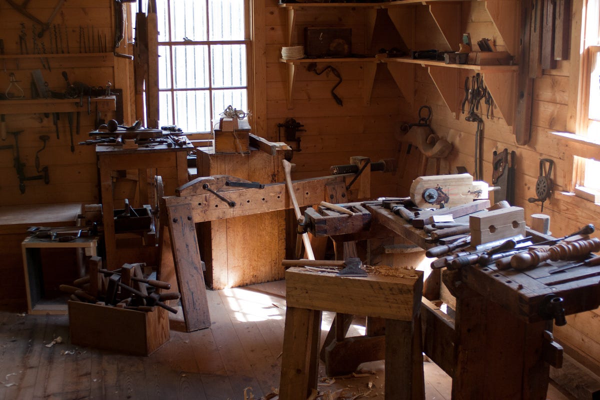 Specialist Engineers vs Generalist Engineers: We Need Both | by Ryan M ...