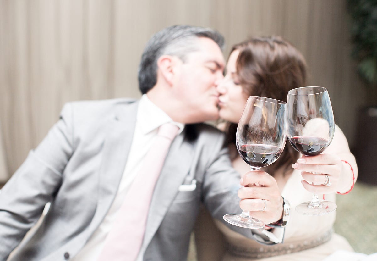 Love Without Borders: Fresh Tips for Boosting Communication in International Relationships | by ...