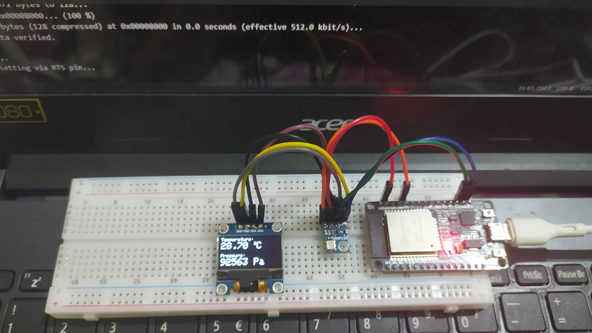 ESP32 I2C Communication Using OLED Showing BMP 180 Measurement | by ...