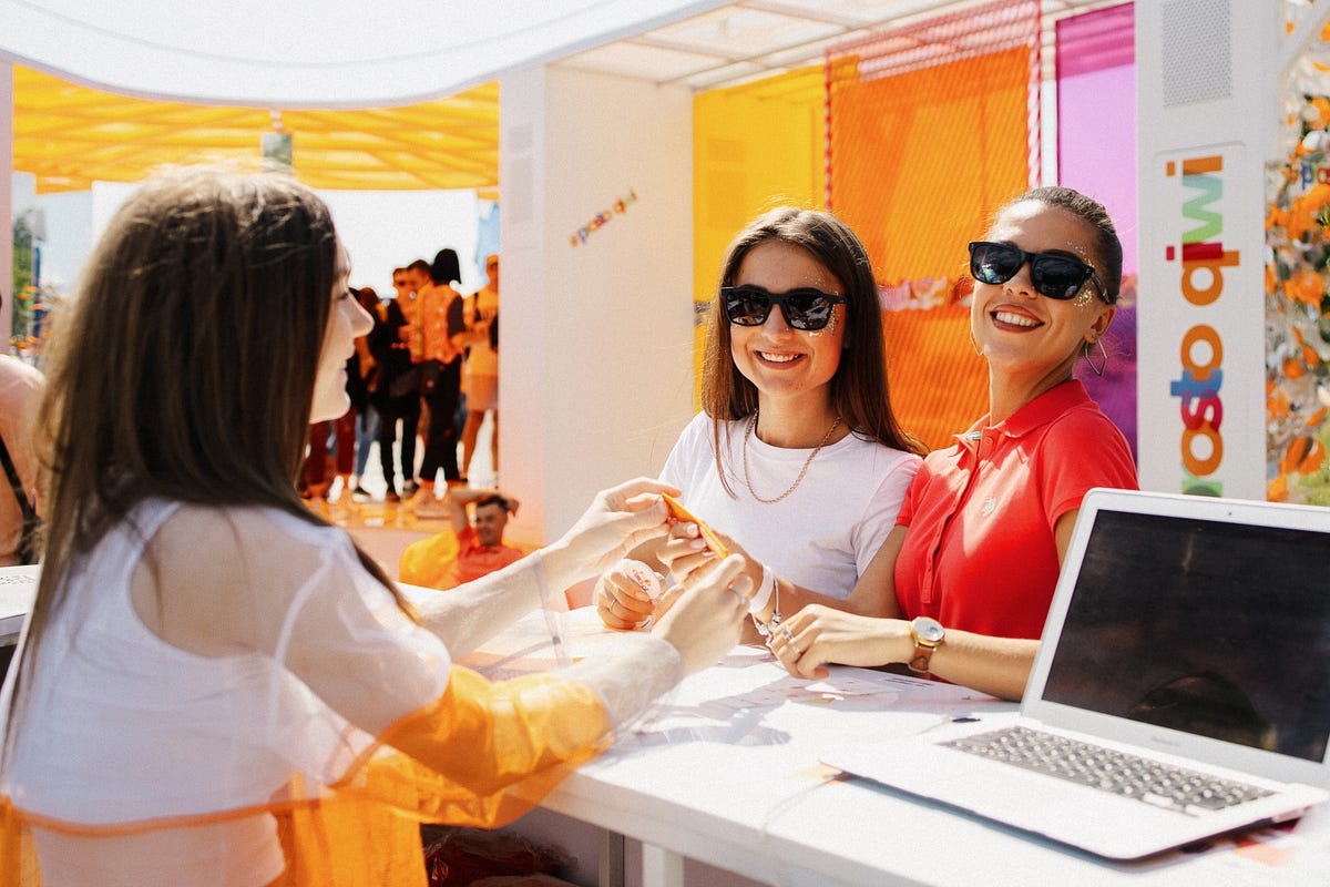 10 Rules On Working With Promotional Staff | by Eventum Premo | Medium