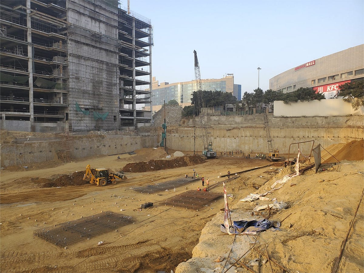 Building Diaphragm Walls for Top-Down Construction & Bottom-Up ...