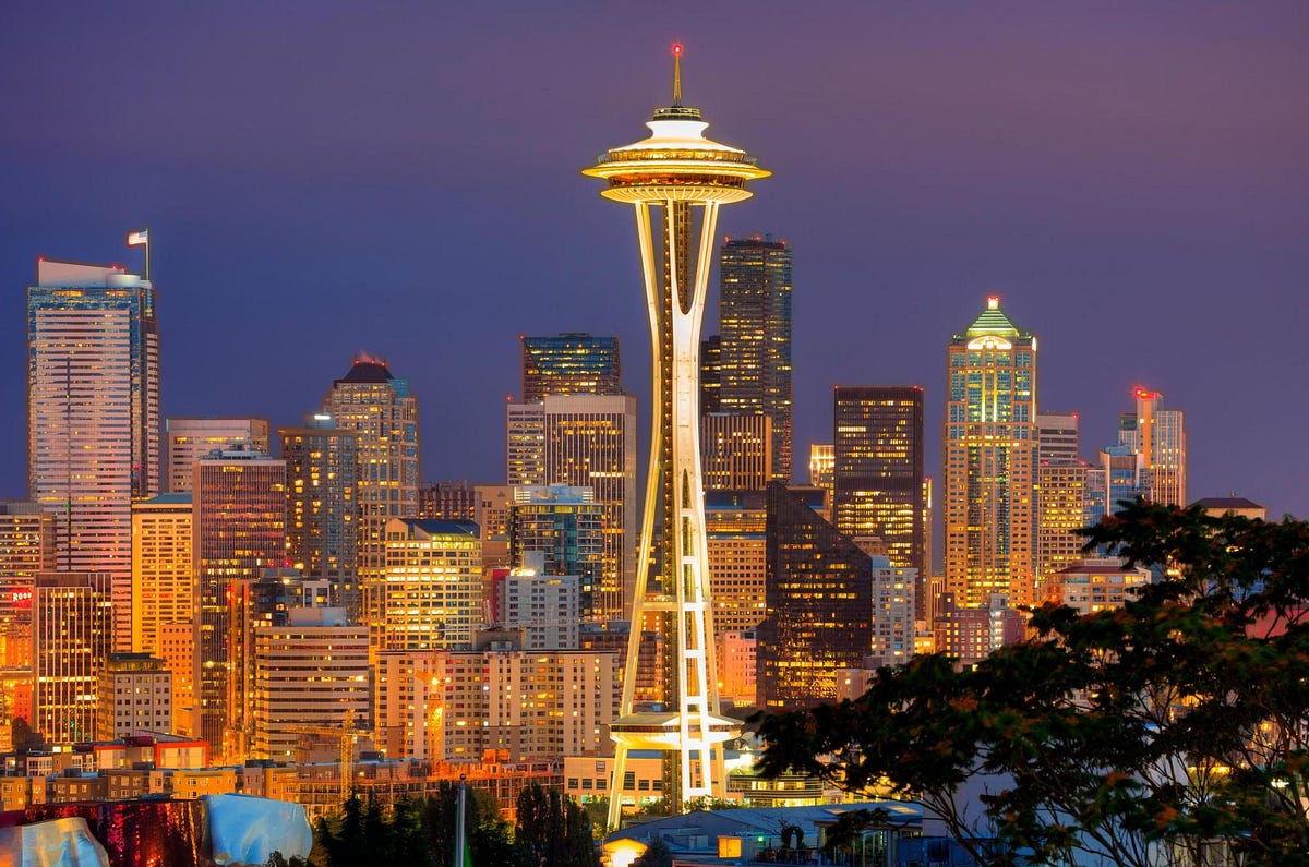 Spotlight on the Seattle Airbnb landscape | by Soumaya Jameleddine | Medium