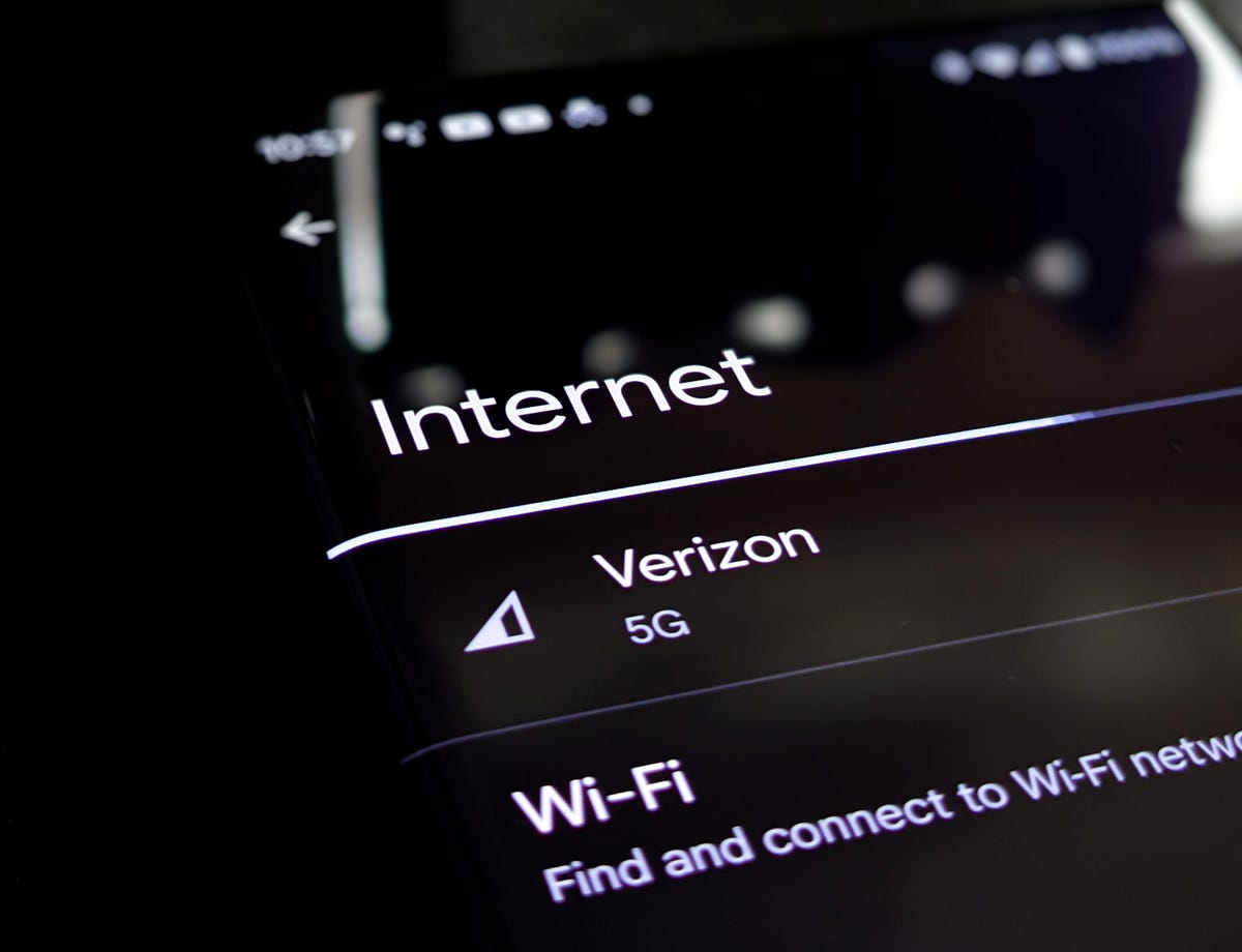 How to Protect Your Online Privacy When Using Public Wi-Fi | by Digital ...