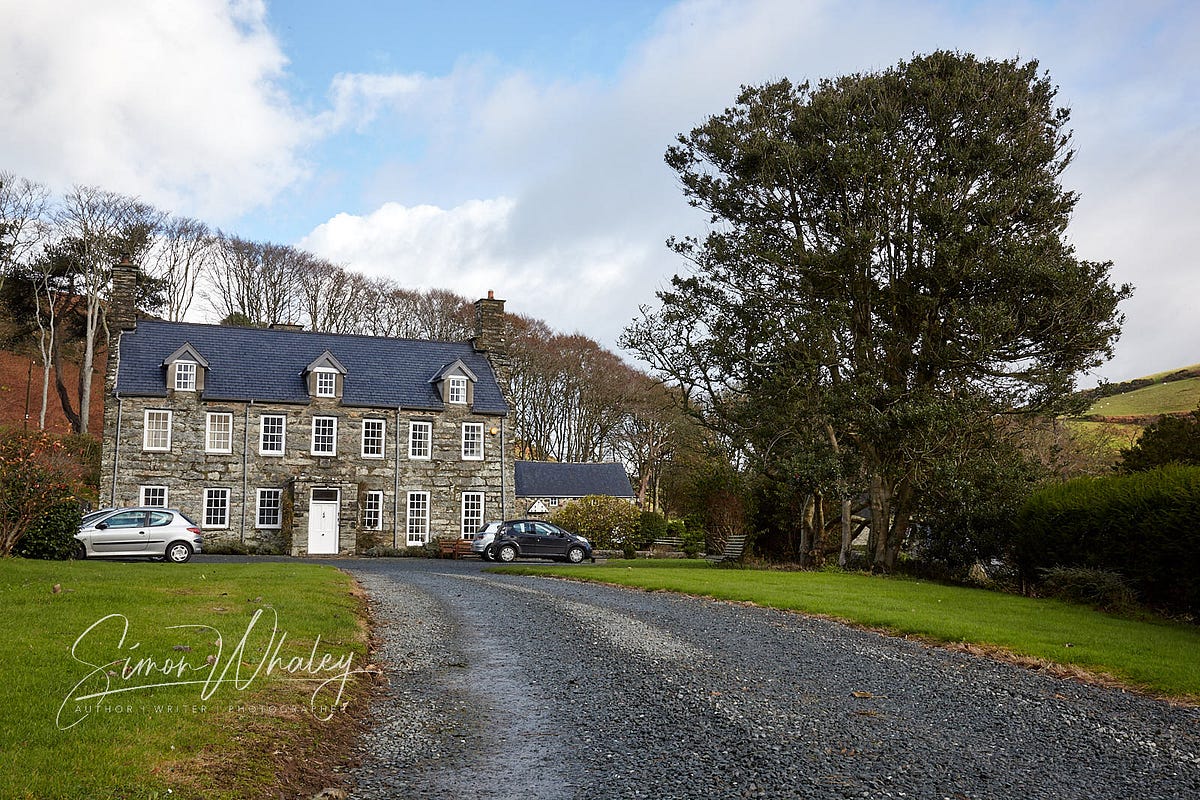 Retreating to write. Writers' retreats. | The Writing Cooperative