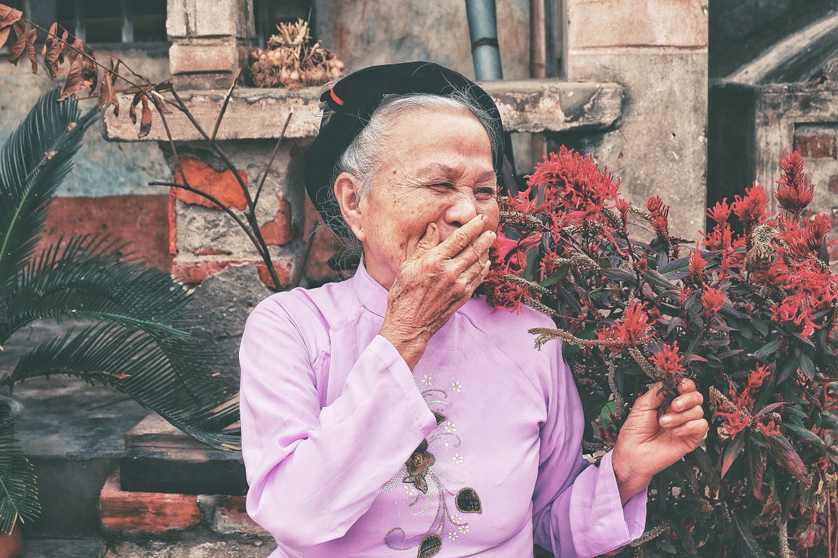 Have You Seen a Technology Savvy Granny? She Is Remarkable. | by Aldric Chen | ILLUMINATION | Medium