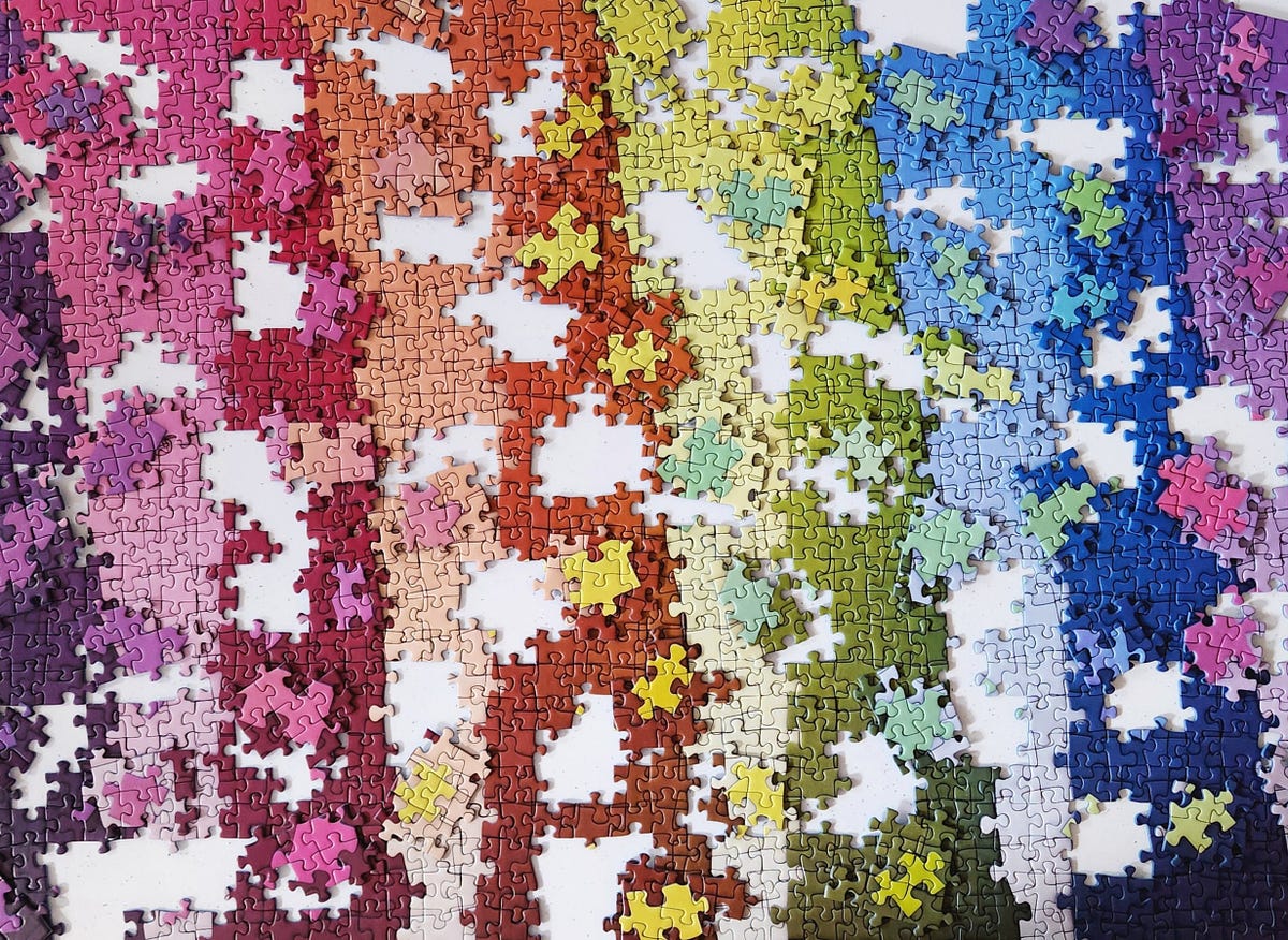 The Best Gradient & Rainbow Jigsaw Puzzles You Can Buy | by Krystal ...