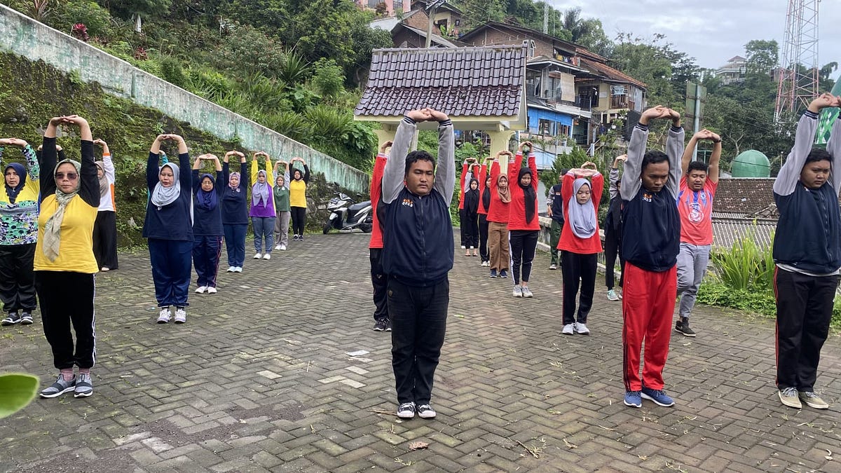 Senam Ling Tien Kung Guna Meningkatkan Kualitas Kesehatan Warga Desa ...
