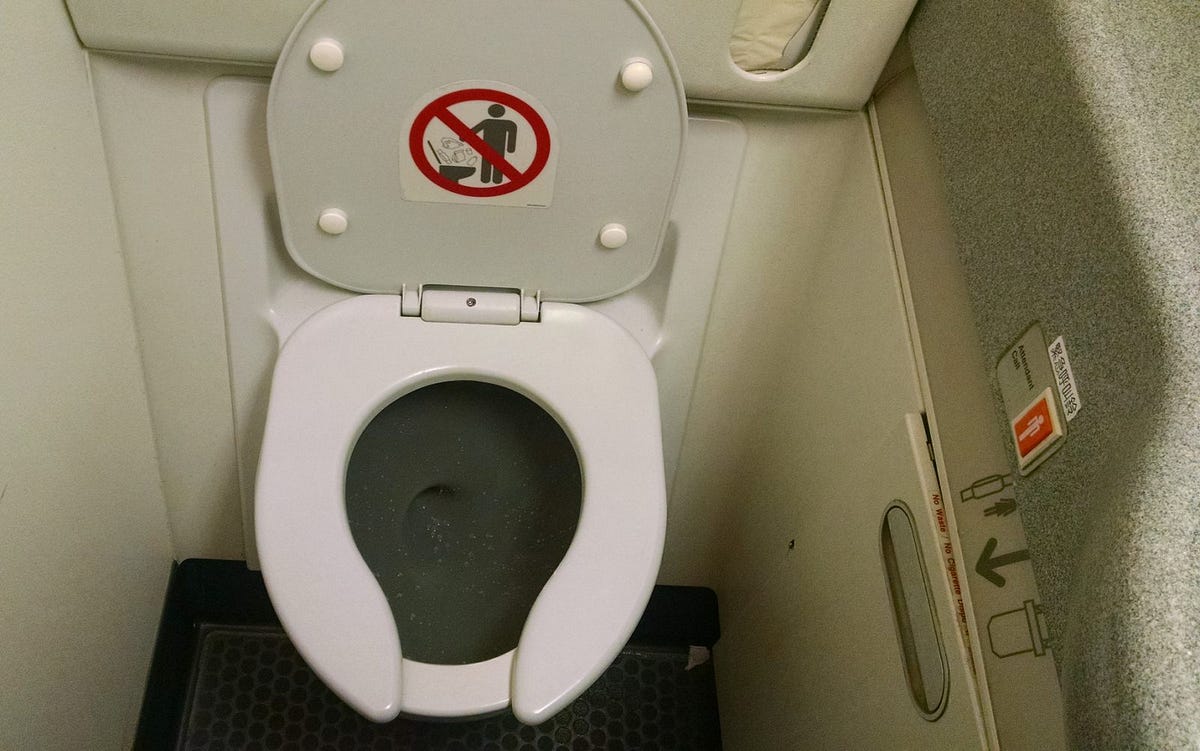 Former UK Prime Minister, David Cameron’s Bodyguard Left His Gun in a ...
