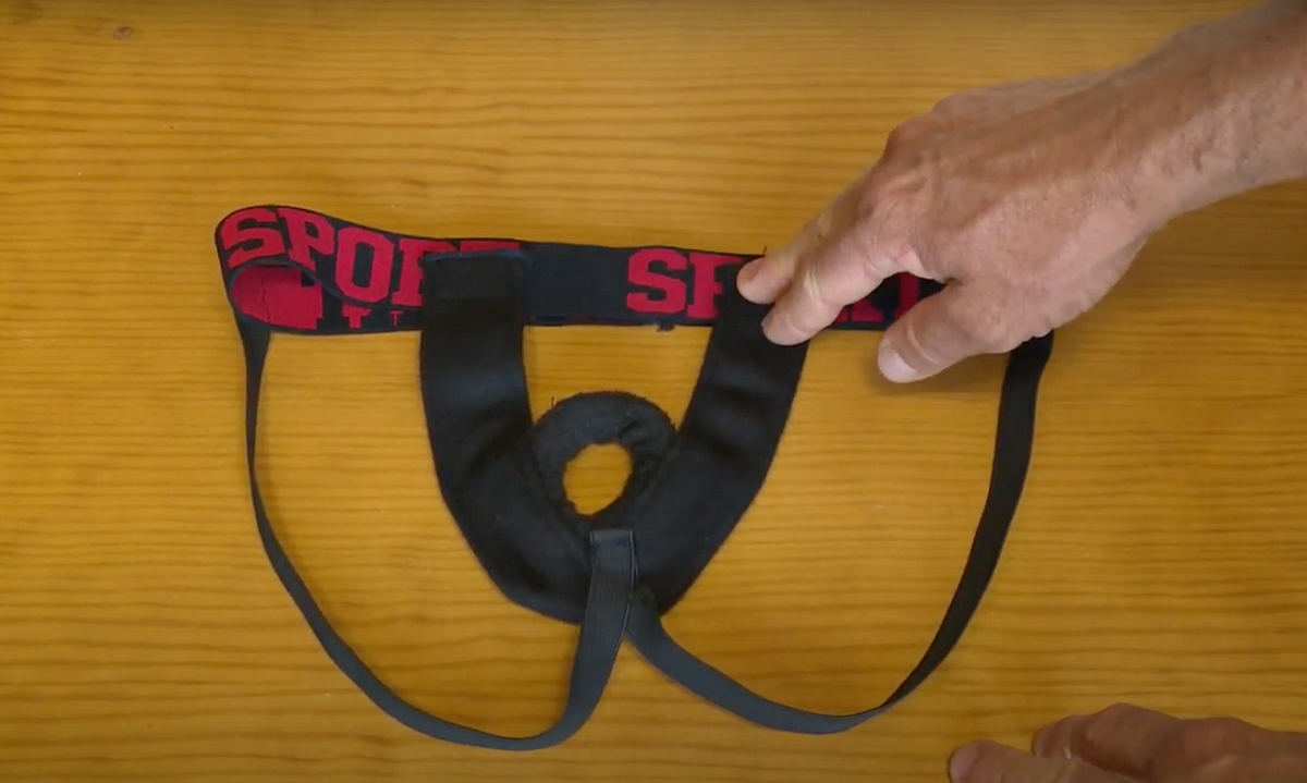 This Cross Between a Jock Strap and a Cock Ring Could be the Future of ...