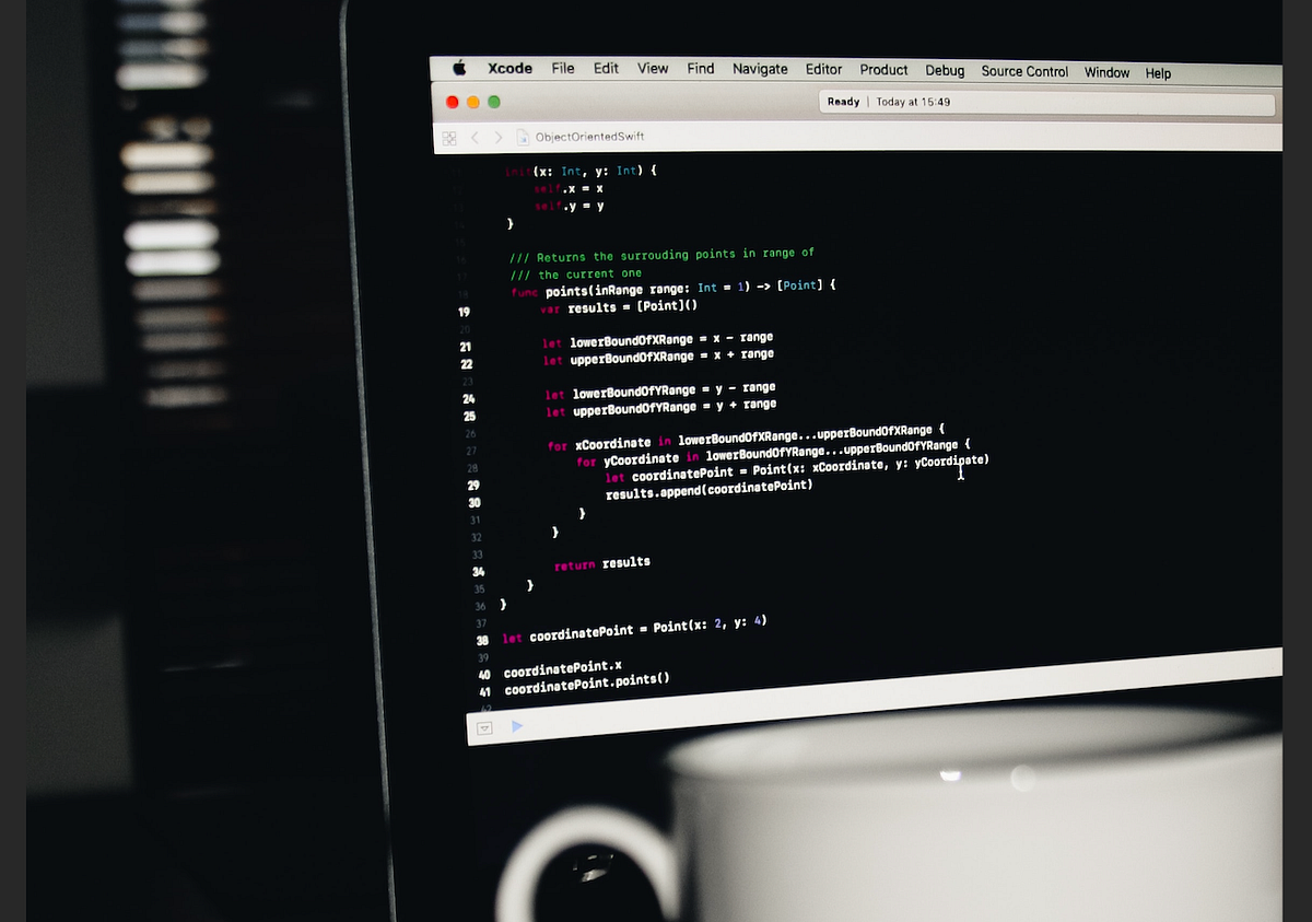 Property Observers in Swift. didSet / willSet | by Pınar Koçak | Medium