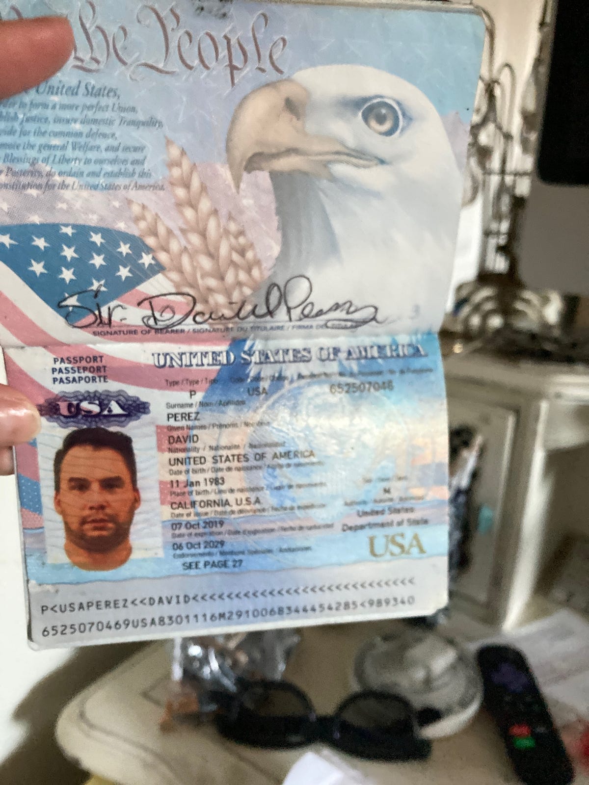 David Perez - 100WITCH PRIZE ZELLA 2022 david perez ; - Medium