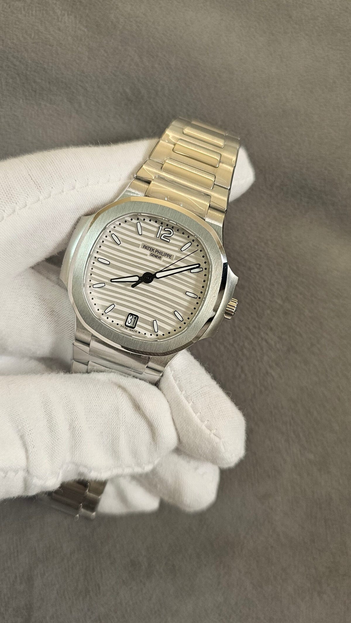 Patek Philippe Nautilus Replica Watch - Tickerwatchesuae - Medium