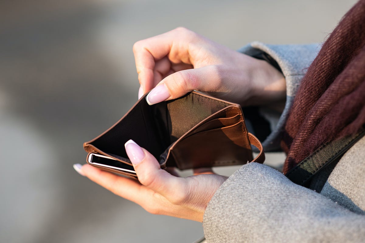 How to deal with low budget clients when you are offering high budget ...