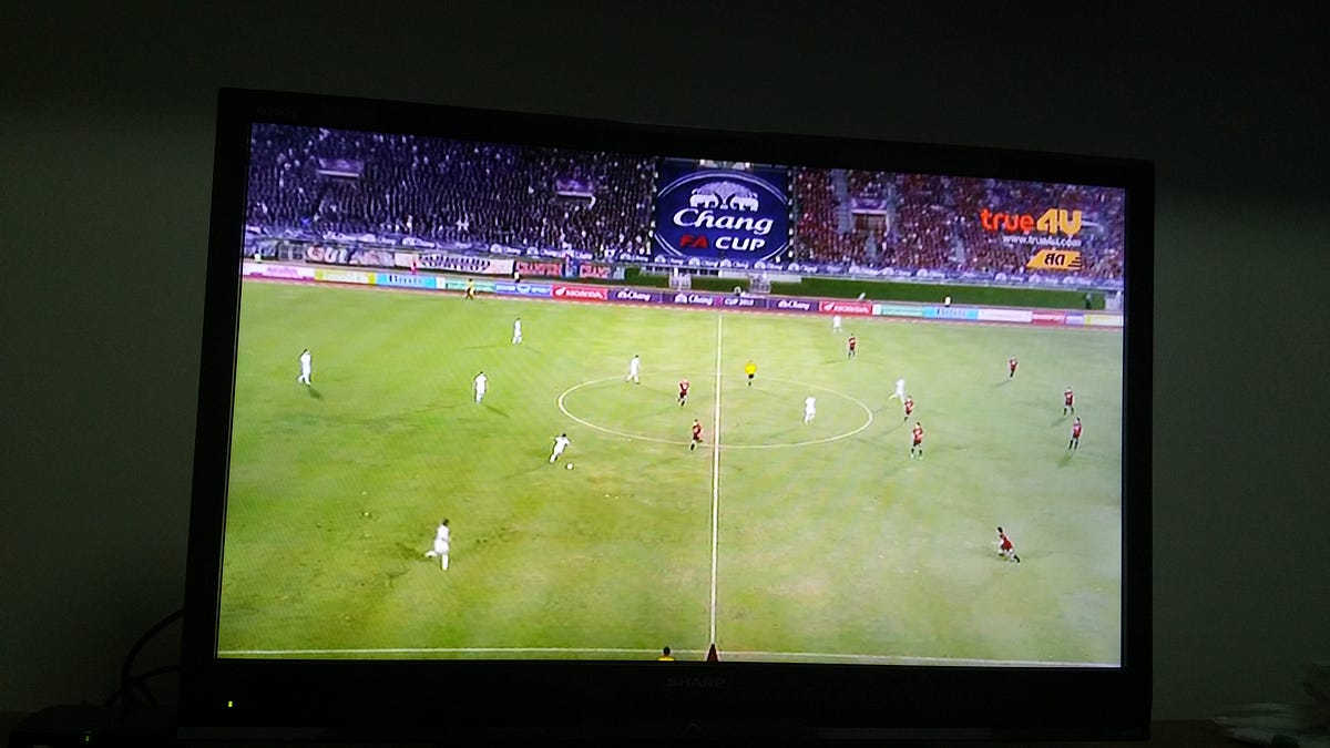 ช้าง เอฟเอคัพ รอบชิง เมืองทอง พบ บุรีรัมย์ | by Peerapat Chuejeen | Medium