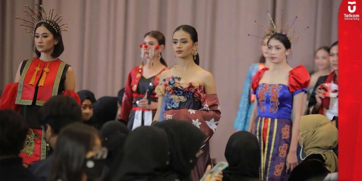 Swastamita 2022: Fashion Show, Exhibition dan Showcase Bazaar dengan ...