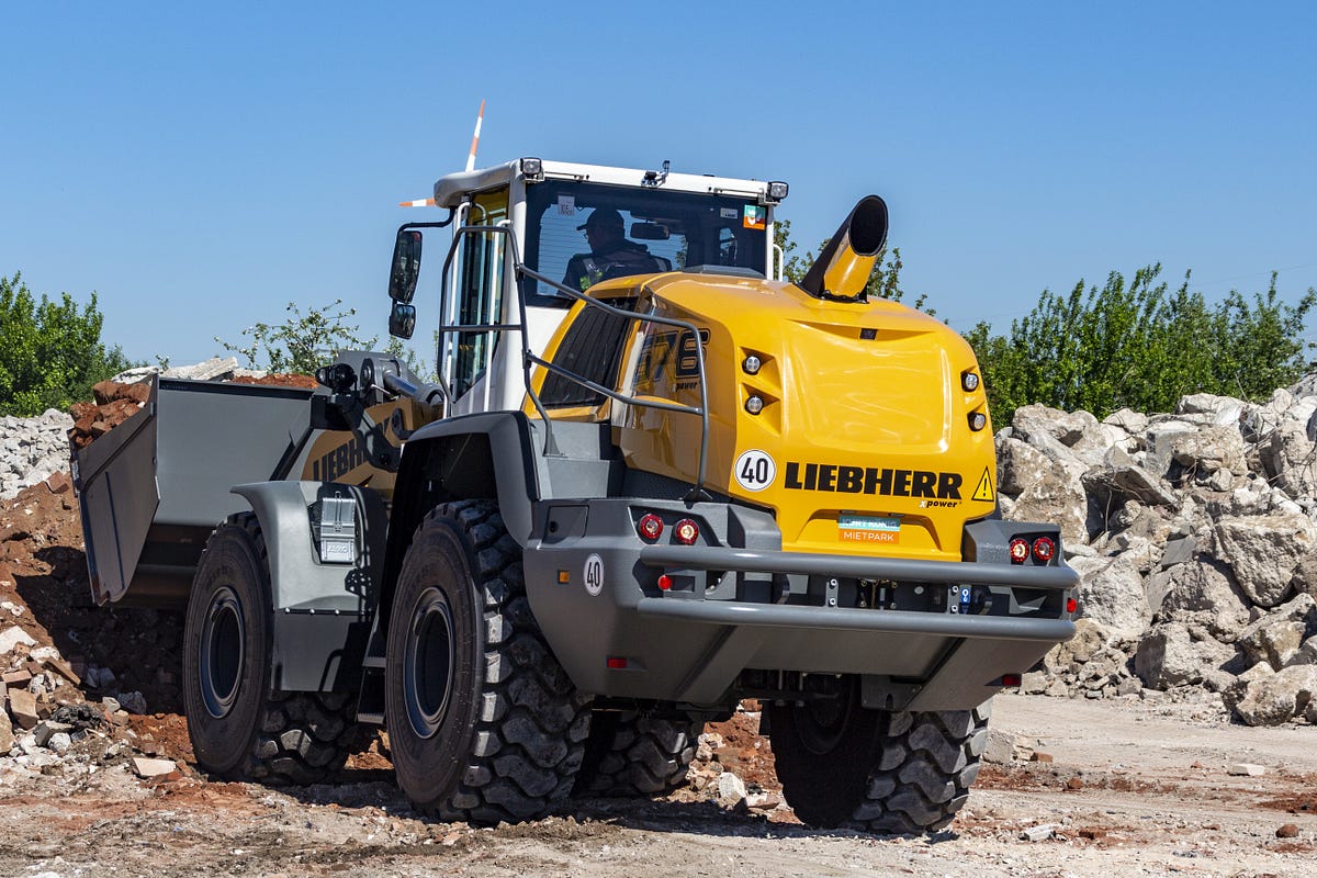 The Liebherr Legacy: Building Giants from Post-War Dreams to Skyscraper ...