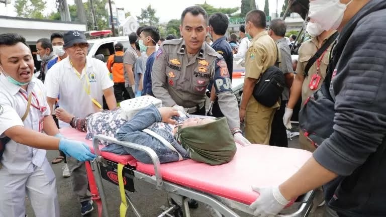 GEMPA DI CIANJUR. G﻿ubernur Jawa Barat, Ridwan Kamil… | by Sahatturnip | Medium