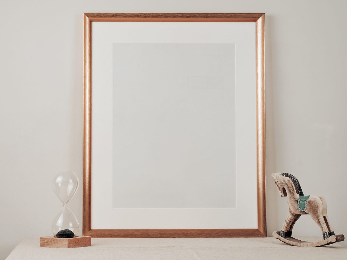 Frame - Parallel: TashInTheClouds - Medium