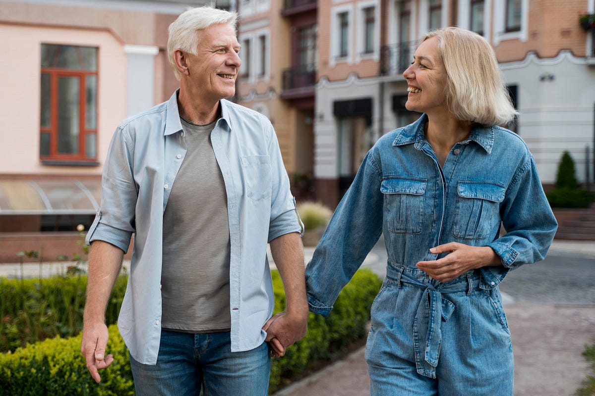 Features of Long-term Couples — See If You Have These in Common With ...