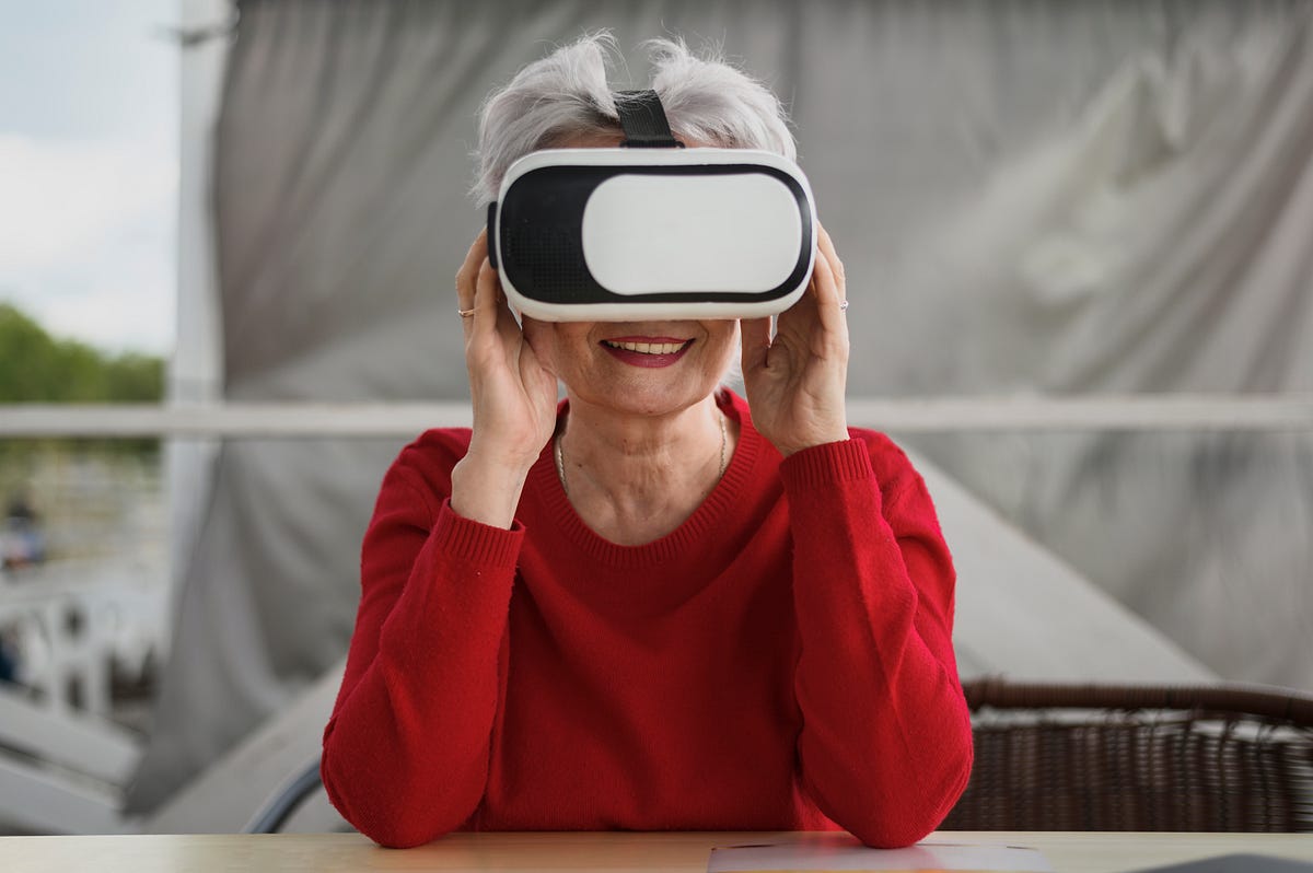 VR FOR THE ELDERLY: POTENTIALS & CHALLENGES | by VR.Mighty | Medium