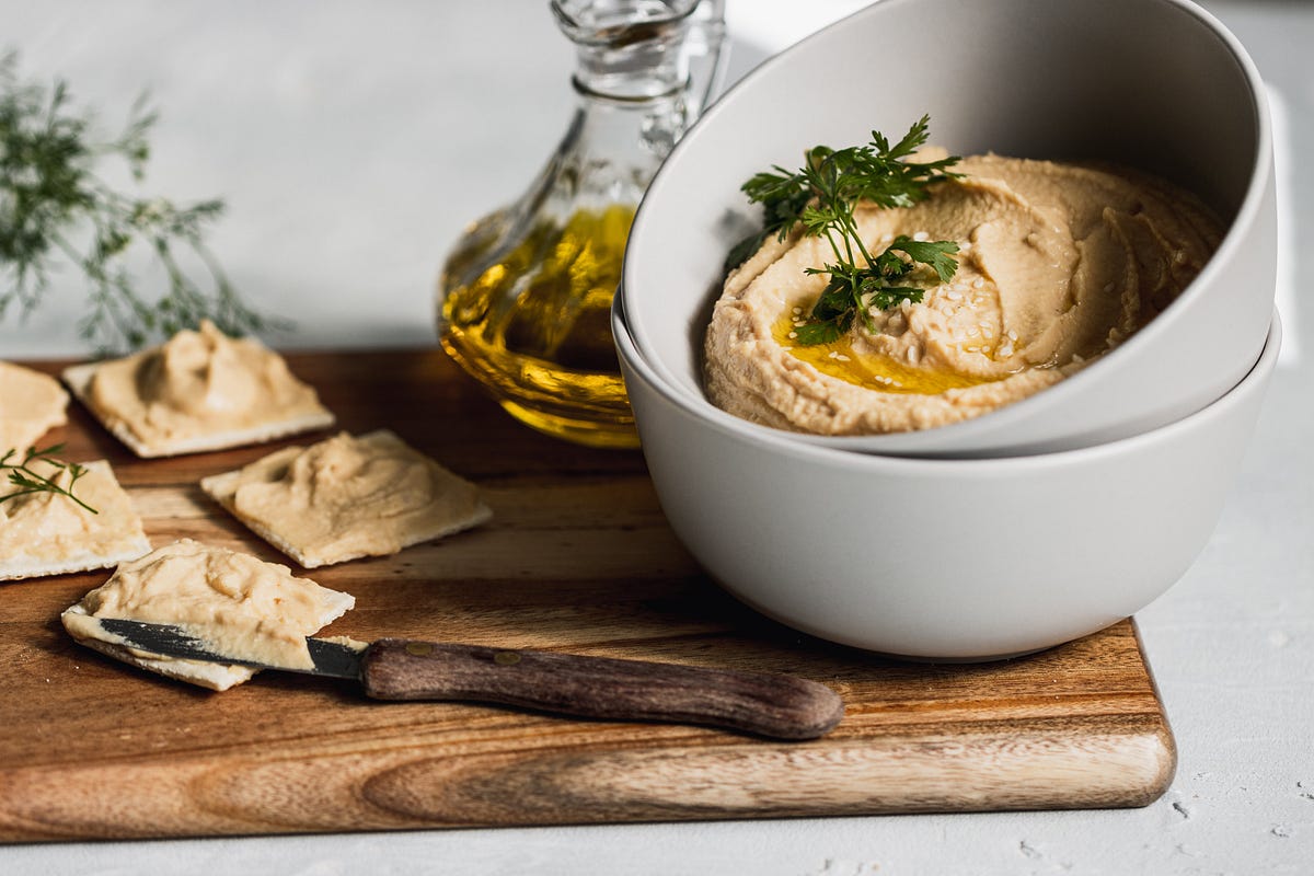 Deliciously Light: A Low-Calorie Hummus Recipe for Health-Conscious ...