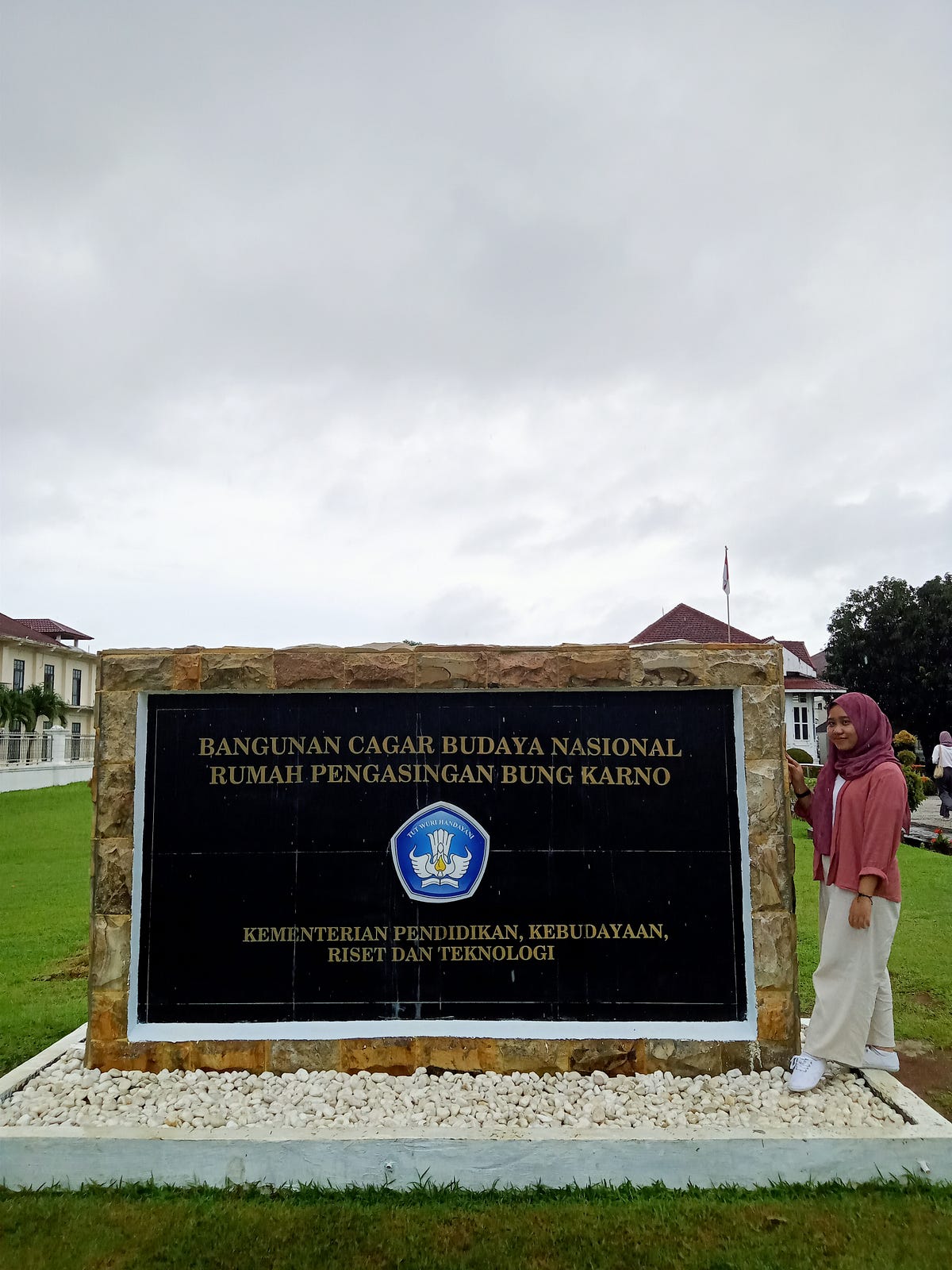 Napak Tilas ke Rumah Pengasingan Soekarno di Bumi Raflesia | by Yulia R ...