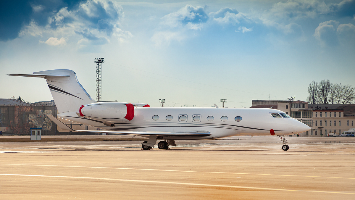 Luxury Charter Flights: The Best Way to Fly in Style | by Go Tour Luxe ...
