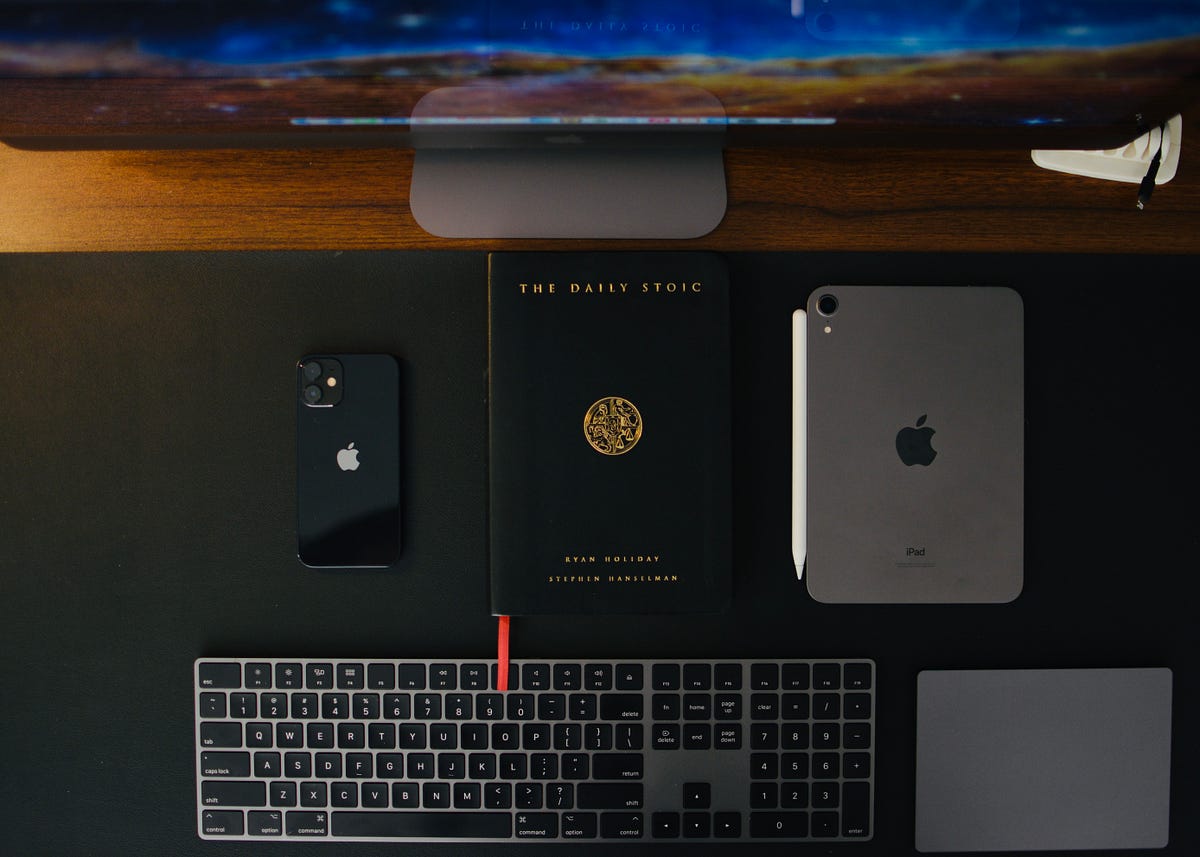 My Stoic Approach With Technology | by Paul Alvarez | Techuisite | Medium