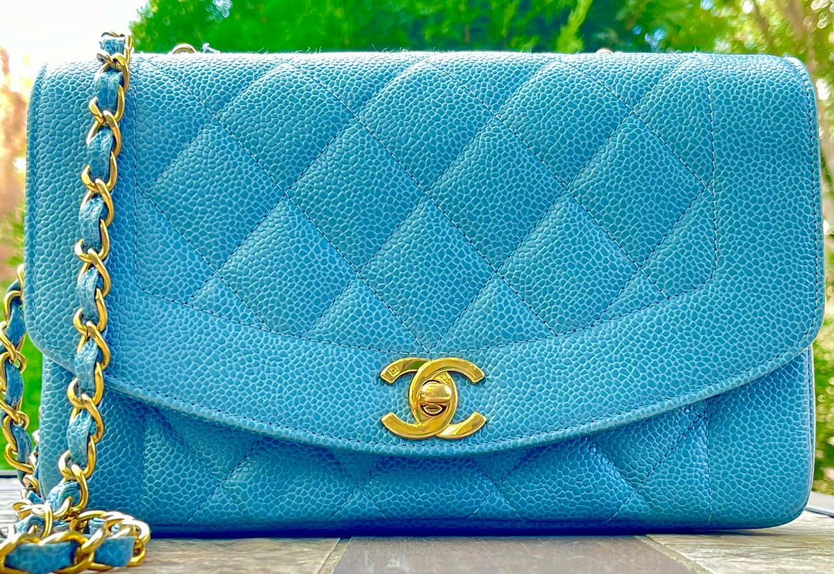 The 95P Blue in Caviar 💕 https://www.instagram.com/reel/CkYfOq8gPS7 ...