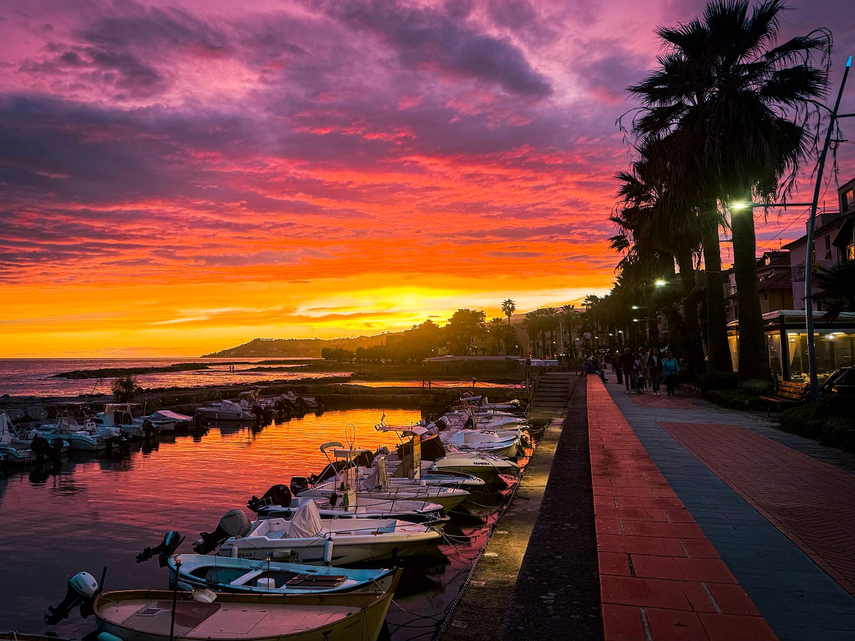 From Burning Buildings to Italian Sunsets: Exploring Life without ...