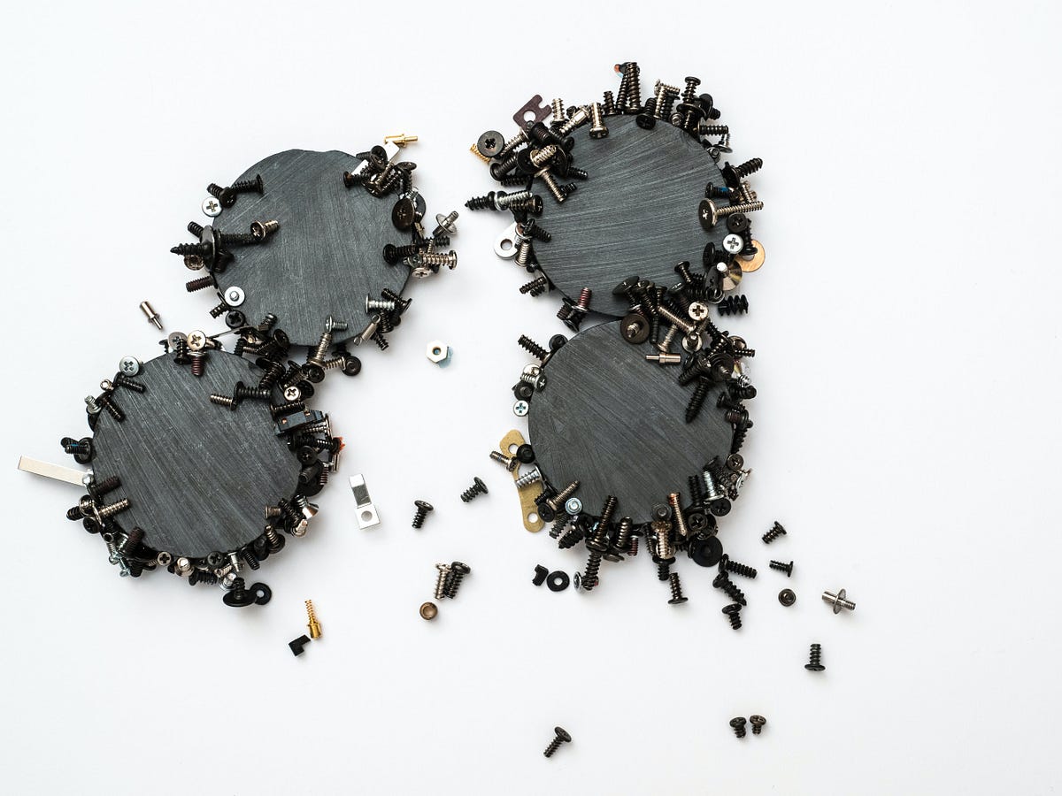 Simulating Magnetism with Python. The Markov Chain Monte Carlo ...