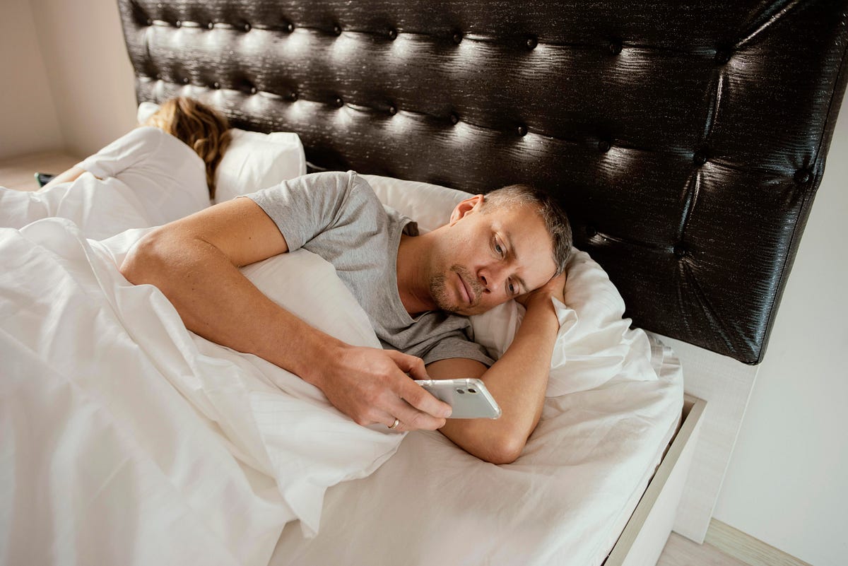 How to get up early & leave bed for good daily? | by Abhishek ...