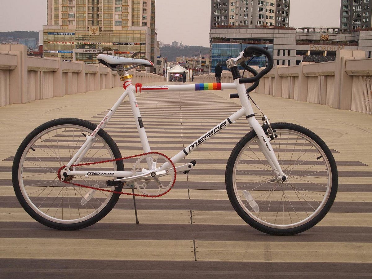 White Merida Minivelo. I got this bike in 2010 while I was in… | by Ann ...