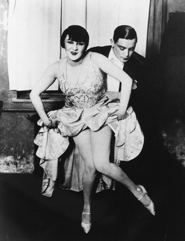 Flappers Smoking In Public