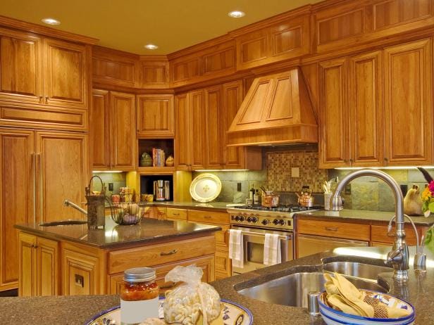 Mission Style Oak Kitchen Cabinets