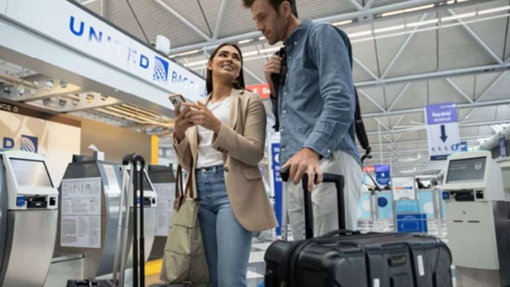 Top 10 Tips for a Smooth United Airlines Flight | by Csinfotech | Jun ...