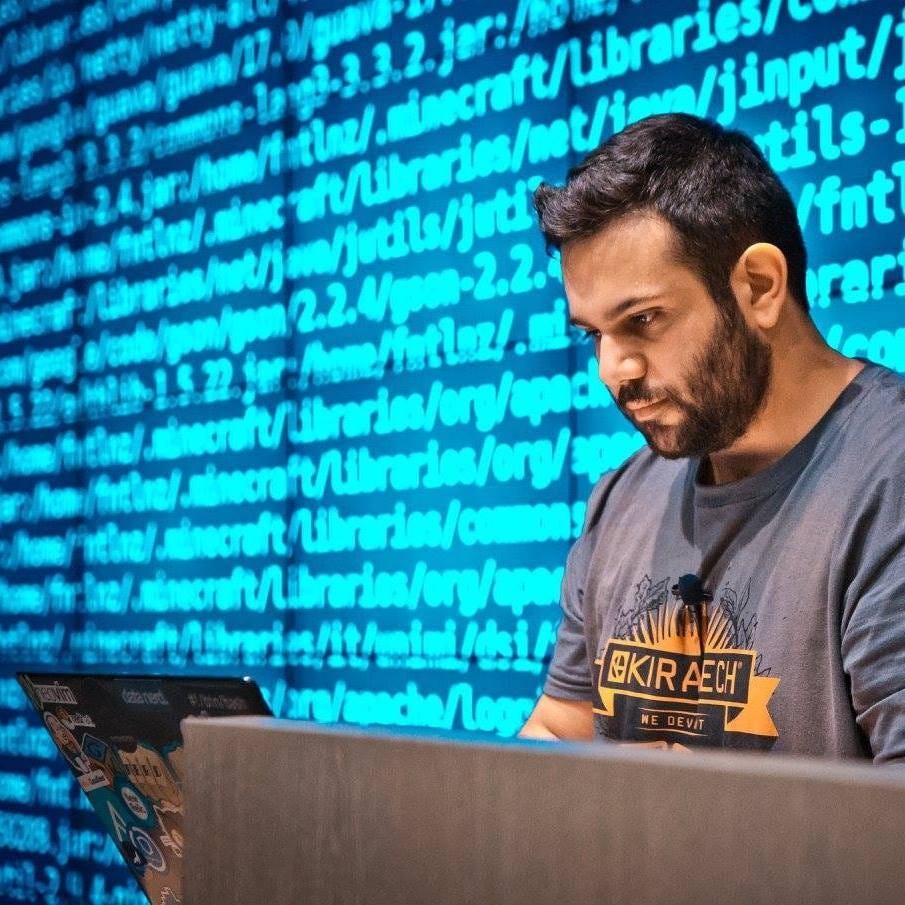 Interview with Docker Captain: Luis Herrera Benitez | by Derya (Dorian ...