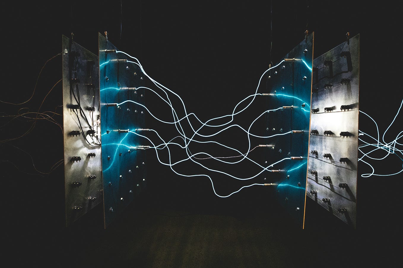 AWS DataSync vs AWS Database Migration Service (DMS) | by Shukhrat ... AWS DataSync vs AWS Database Migration Service (DMS) | by Shukhrat ...