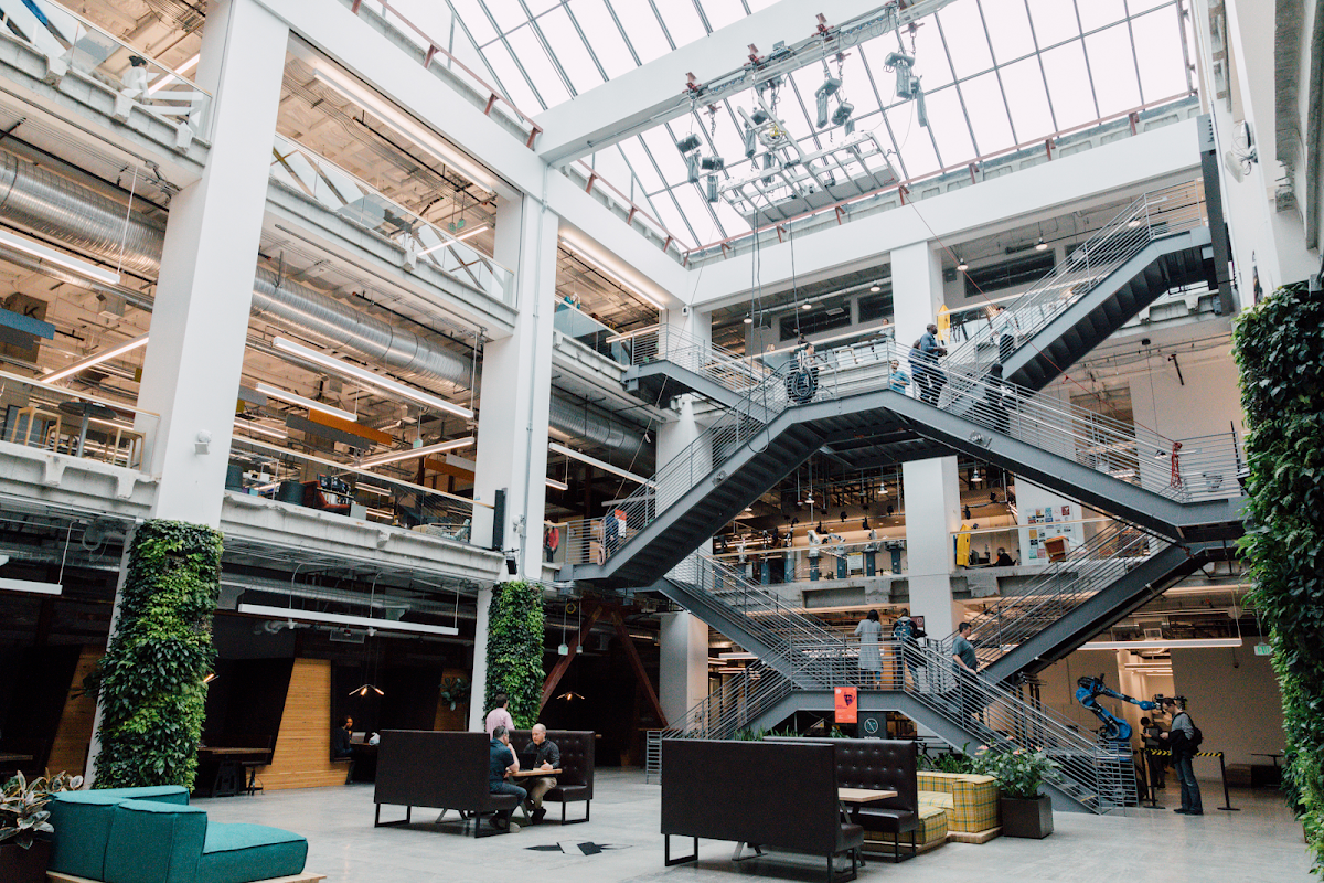 🚀 Moonshot Maven: Unraveling Moonshot Practice at Alphabet/Google | by ...