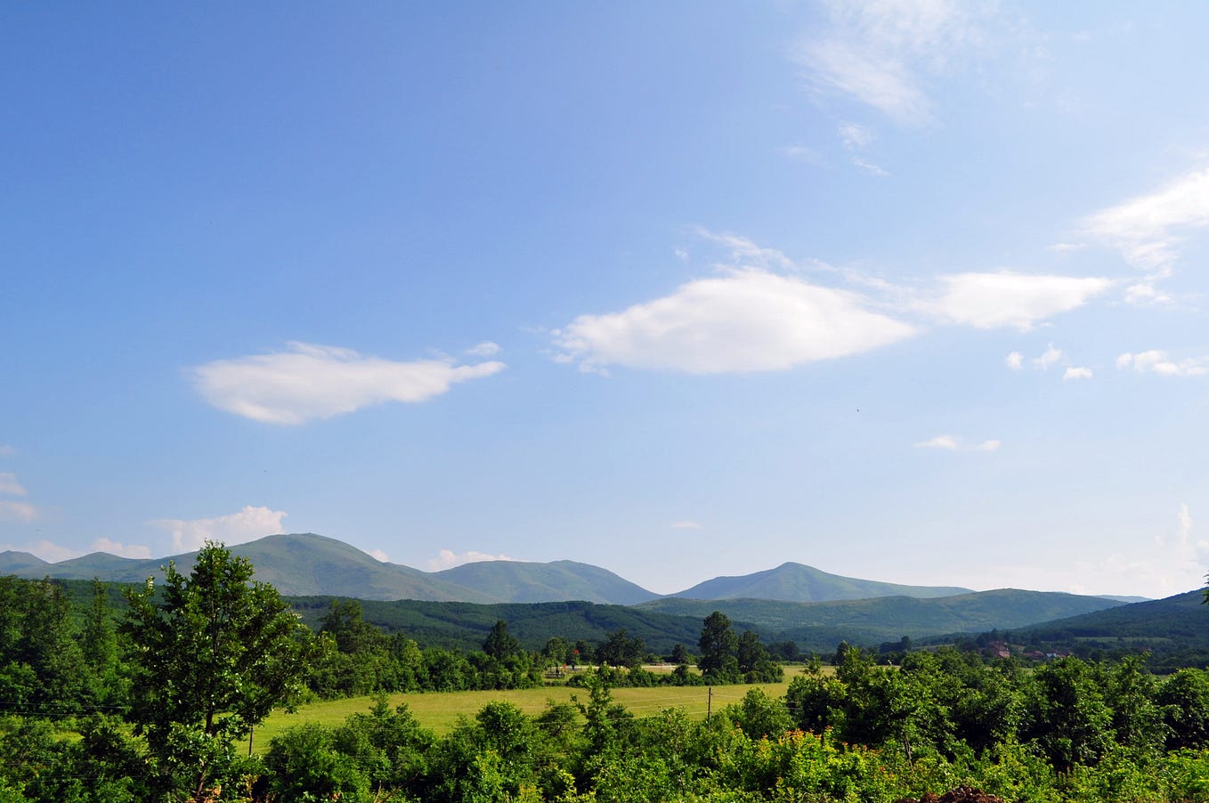 Enhancing Entity Framework Core Debugging: Displaying SQL Statements in the Visual Studio Output ...