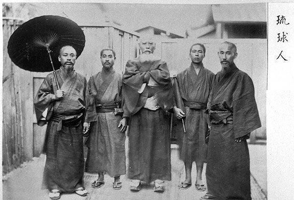 Secret Kata of Motobu Udundi. The Sōke (Motobu Chōsei) began to study ...