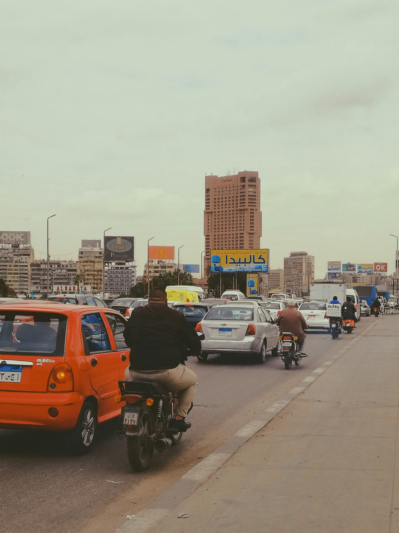 Perkenalan. Selamat Datang dan Salam kenal | by Muhammad Fikri Zulkarnain | Medium