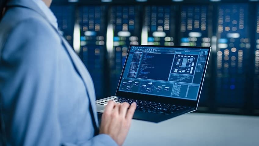 Exploring How Threads Communicate in Java | by Nilesh Parashar | Medium