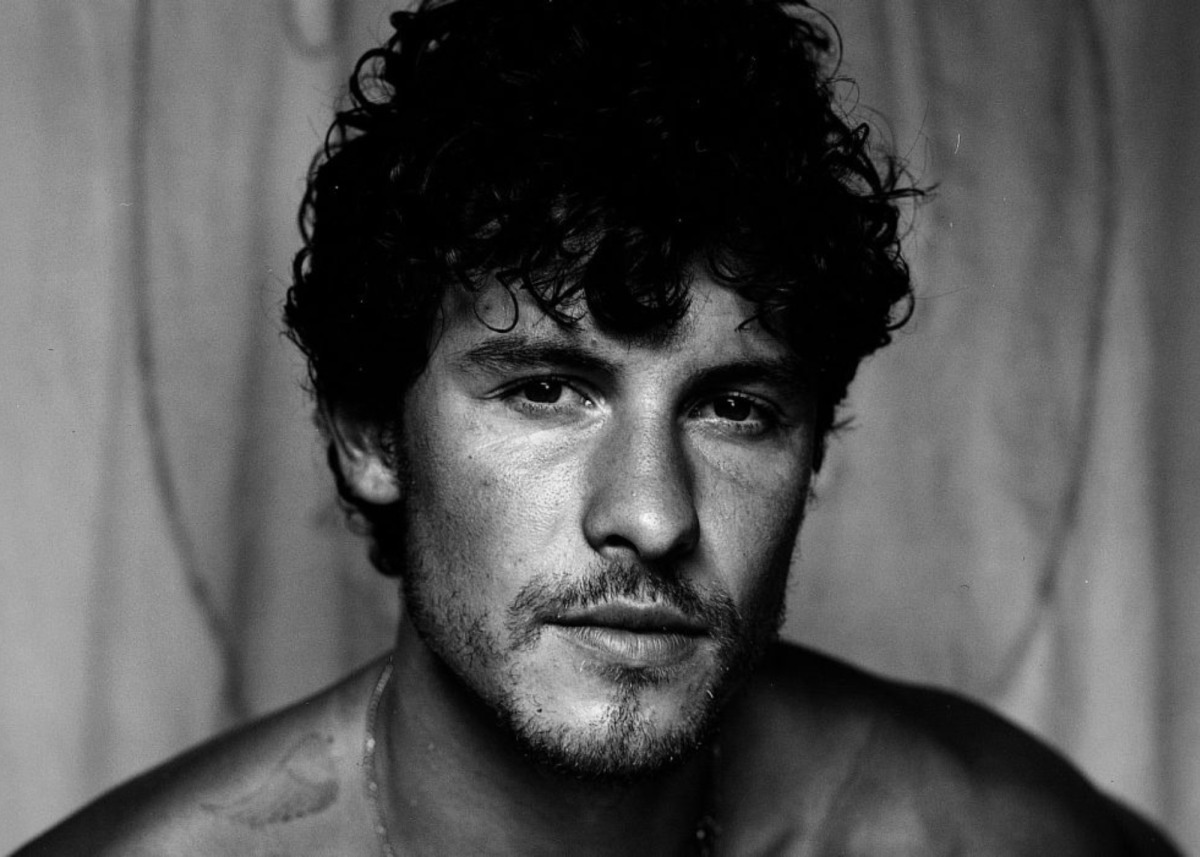 Here In The Pitch by Jessica Pratt | Album Review | by Nick Eustis | Modern Music Analysis | Jan ...