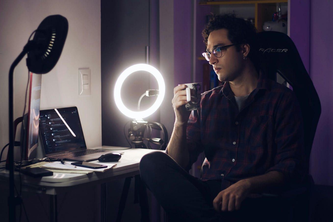 Decoding Java Generics: Type Safety, Wildcards, and How They Work ...