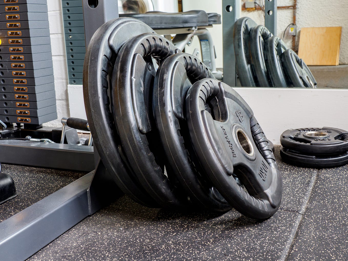 The Best Back Exercise No One Does | by Samuel Roberts | Tiny Arm ...