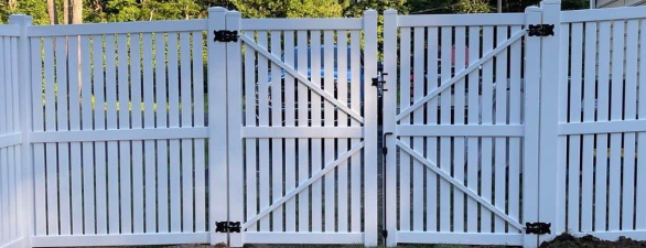 Why Choose Leading Edge Fence & Gates for Your Aluminum Fence ...