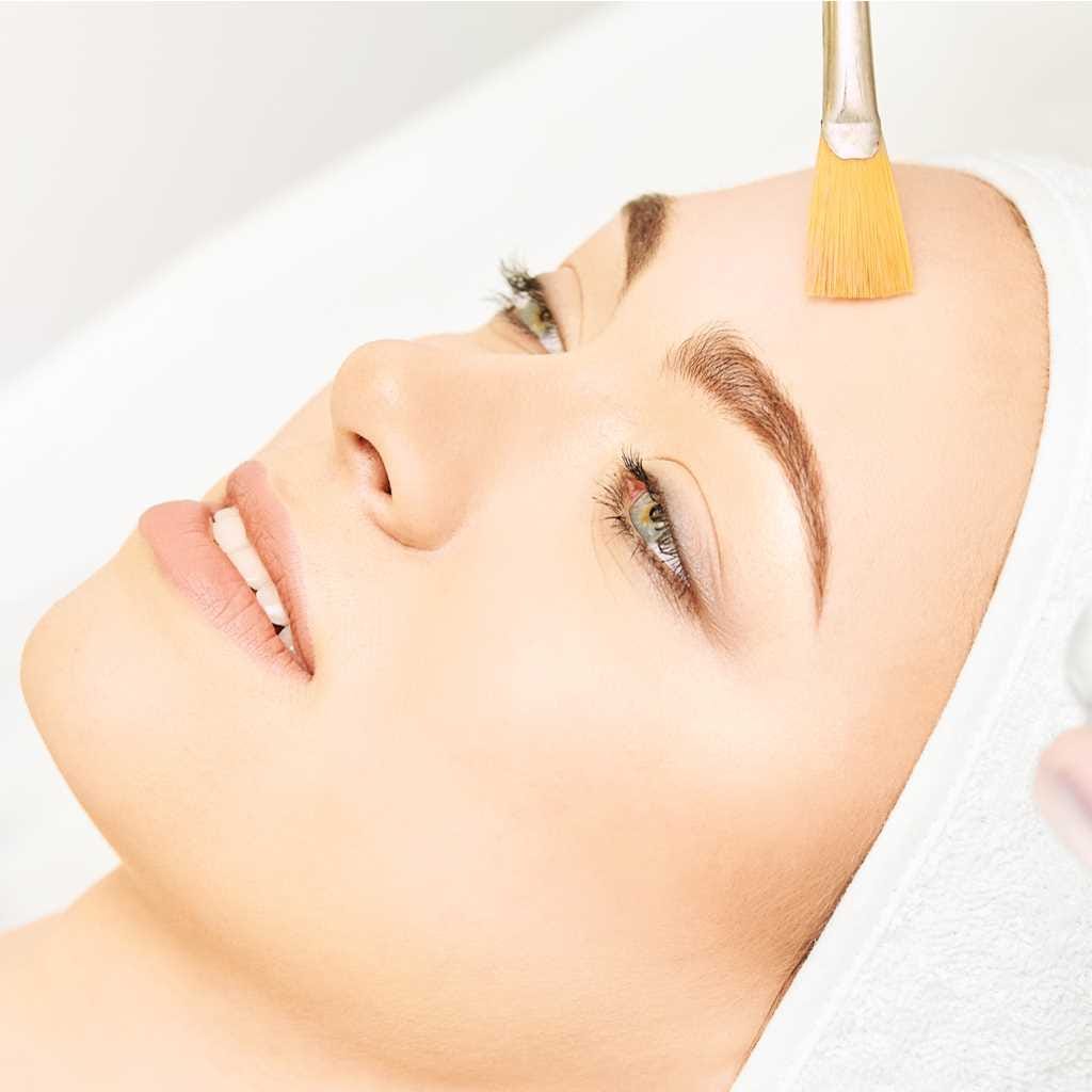 Get To Know Body & Face Expert Dr. Karan Chopra | by Charles Tessier ...